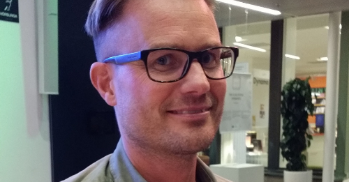 Vi måste visa ledarskap genom vårt agerande - Vi håller oss på jorden